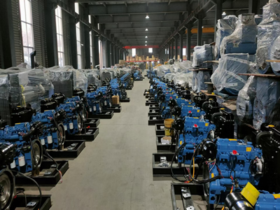 Diesel Generator Set in busy production