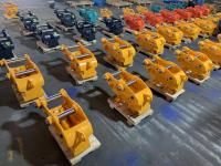 China 1-45 Ton Excavator Hydraulic Quick Hitch Coupler For Construction Machine Quick Release for sale