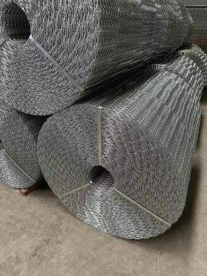 China Eight Lines  Offshore Pipeline Reinforced Mesh 485 N/Mm2-650 N/Mm2 Hardness for sale