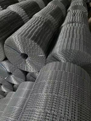 China Aperture 25.4mm X 67mm Hot Dip Galvanized Wire Pipeline Reinforced Mesh For Everglades Gas for sale