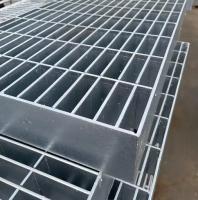 China Galvanized Steel Bar Grating 30mm Pitch Anti-Corrosion Walkway Cover for sale