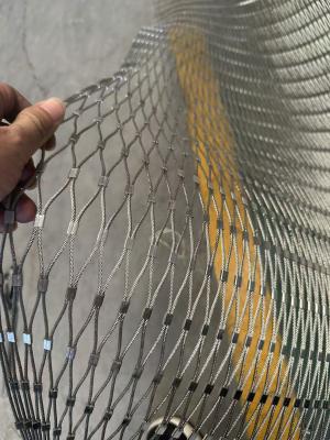 China Anti-rust And High Tensile Strength 316 Stainless Steel Wire  Rope Perimeter Safety Netting Mesh 1.5m 1.8m For Protection for sale