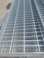 China Durable Custom 1M Q195 Serrated Metal Grating For Industry Platform for sale