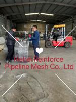China Long Roll Pipeline Reinforced Mesh For Concrete Coating for sale