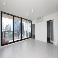 China Powder Coating Exterior Aluminum Sliding Doors Left And Right Pull for sale