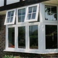 China Tempered Glass Commercial Aluminum Awning Windows 100 Series Powder Coating AS2047 for sale