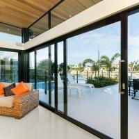 China House Large Aluminium Sliding Stacking Doors Cool Summer Anodizing for sale