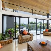 China House Large Aluminium Sliding Stacking Doors Cool Summer Anodizing for sale