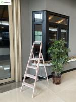 China Pink Aluminum Folding Ladder 4 Steps 1.0mm Thickness 120kg Capacity Anti Skid for sale