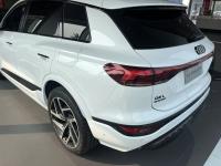 China 2026 Audi Q6 Luxury SUV 13000 km Original Paint White Launch Edition for sale