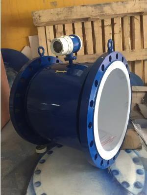 China Large Diameter Industrial Flow Meter DN800  Electromagnetic Flow Meter With Lower And Upper Alarm for sale