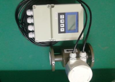 China Divided Type Carbon Steel Electromagnetic Flow Meter DN15 4-20mA Output for sale