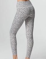 China Customized Women'S Sports Leggings Sublimation Printed Seamless Gym Leggings for sale