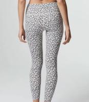 China Customized Women'S Sports Leggings Sublimation Printed Seamless Gym Leggings for sale