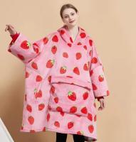 China 100% Polyester Fleece Oversized Hooded Blankets  Unisex Ultra Comfortable for sale