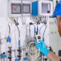 China Endress+Hauser Liquiline CM444 Multi Channel Controller CM444-CTQ3/0 HART 4-channel Transmitter for sale