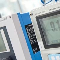 China Endress+Hauser Liquiline CM444 Multi Channel Controller CM444-CTQ3/0 HART 4-channel Transmitter for sale