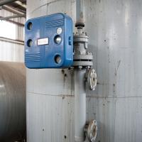 China Masoneilan 12800 Series Flanged Screwed Pneumatic Level Controllers Range 355mm Through 3048mm Level Transmitter for sale