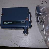 China 3660 Pneumatic Positioner Of Valve Controller For Single Acting Work With Ball Valve As Valve Positioner for sale