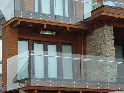 China Terrace Balcony Glass Balustrade Standoff Brackets Edge Grip Standoffs for sale