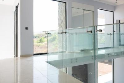 China Mirror Polished Glass Railing Standoffs Wall Mounted Easy Diy Install for sale