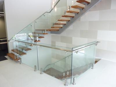 China Balcony Veranda Spigot Glass Railing Silver With Stair Railing Holders for sale