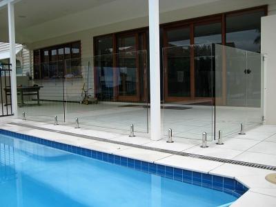 China Swimming Pool Fence Spigot Glass Railing Silver Structural Glass Railing for sale