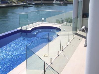 China Stainless Steel Spigot Glass Railing 12mm Tempered Laminated Glass for Balcony for sale