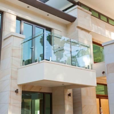 China Indoor Outdoor Spigot Glass Railing Floor Mounted Easy Diy Install for sale