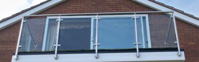 China Laminated Tempered Baluster Glass Railing Prefabricated Frameless Type for sale