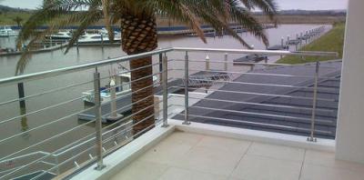 China Modern Design Metal Tube Railing Terrace Use With Round Handrail Systems for sale