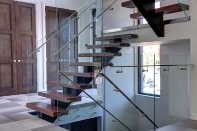China Indoor Residential U Shaped Stair Railing , Timber Modern Straight Staircase for sale
