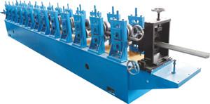 China Durable Shutter Roll Forming Machine 13 Stes Roller Shutter Door Slats Forming Machine for sale