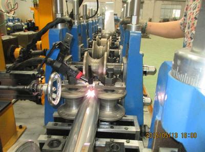 China Color Steel Sheet Round Downspout Machine 3.5Kw Gutter Roll Forming Machine for sale