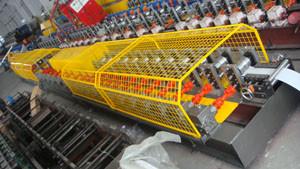 China High Speed Steel & Matel Shutter Door Roll Forming Machine 5.5kw 18 Station for sale