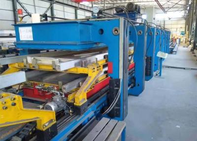 China Discontinuous Cold Room Pu Sandwich Panel Production Line 2+2 System for sale