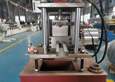 China Quick Change 0.6 - 1.8mm Roller Shutter Door Roll Forming Machine 380v / 50hz for sale