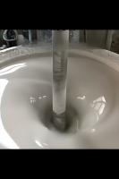 China Bulk Exterior Self Crosslinking Acrylic Emulsion Additives Elastomeric Wall Paint for sale