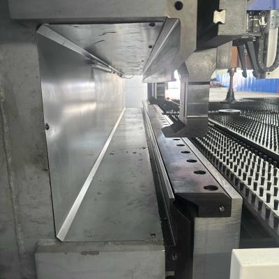 China Flexible Stainless Steel Bending Center Automated CNC Panel Bender 2mm for sale