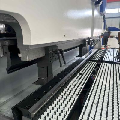 China High Speed High Volume Automatic Panel Bending Machine 170mm for Sheet Metal for sale