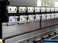 China Sheet Metal Hydraulic Bending Machine Automatic Compensation Closed Loop Controlled for sale