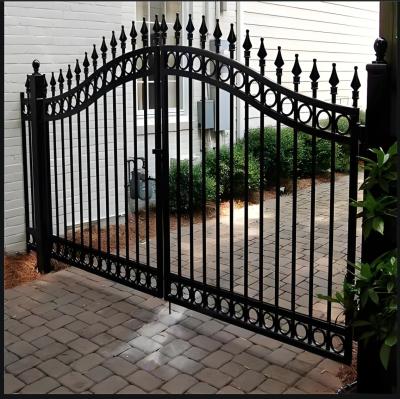 China Modern Galvanized Steel Villa Gates with 2000LB Load Capacity and ≤110mm Bar Spacing for Indoor Outdoor Security for sale
