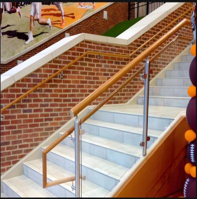 China 10mm Tempered Glass Balcony Railing ISO Certified Indoor Outdoor Use for sale