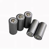 China Stable Voltage 32700 Lithium Battery Rechargeable Li Ion Batteries 6000mAh 3.2V for sale