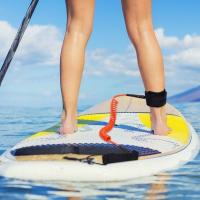 China Polyurethane Coil Surfboard Leash for 6'7'8'9'10'11' Length Surfing and Padded Wrist Strap for sale