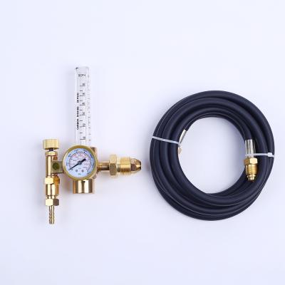 China CGA320 and CGA580 Dual Co2 Flowmeter Welding Gas Regulator with Screw Thread Gas Reducer for sale