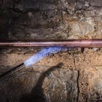 China Trigger-Start Propane Gas Welding Torch with Short-Neck Burner and Easy Push Ignition for sale