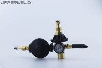China Convenient CGA-580 Tank Compatible Mylar Balloon Filler Regulator Inflator with Gauge for sale
