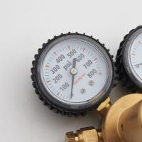 China Customized Support ODM Brass Gas Reducer with 800 PSI Delivery Pressure and Double Gauges for sale