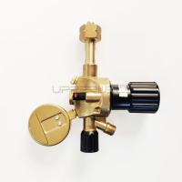 China Black and Yellow Single Gauge CO2/Argon Regulator for Standard Gas Pressure Regulation for sale